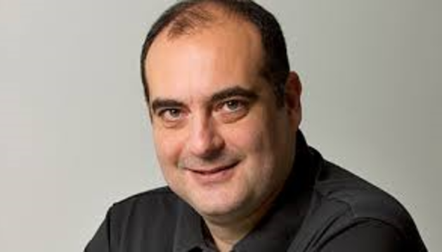 Xavier Bosch, pasa del negro al rosa con 'Alguien como tú' | Noticias ...