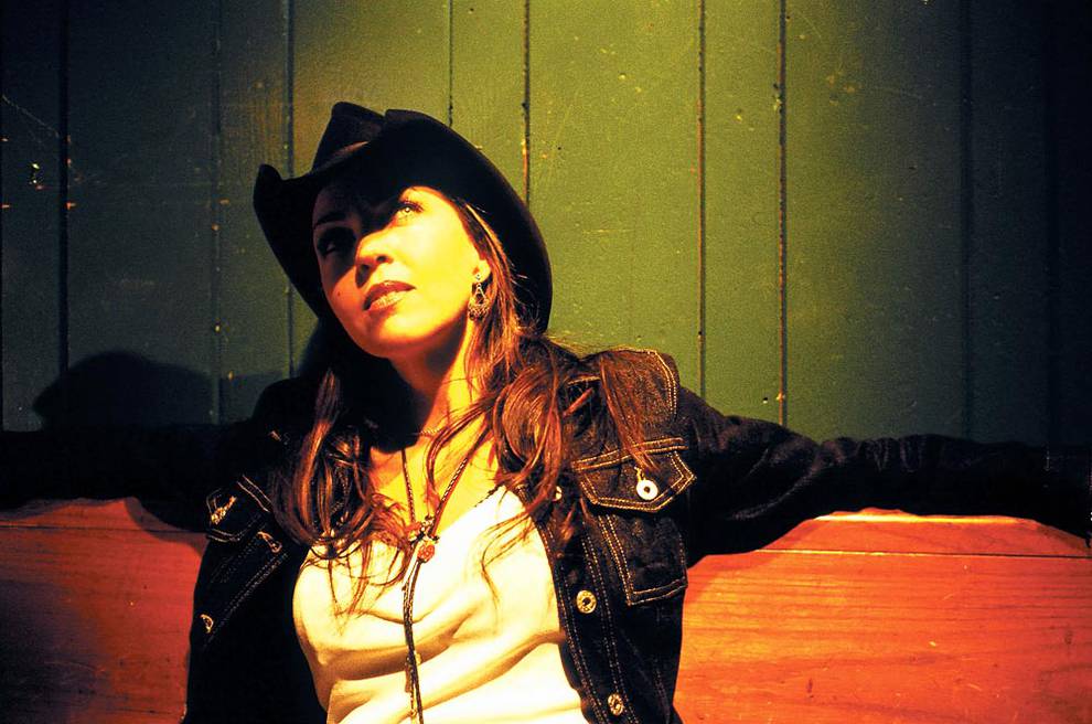 Música - Tributo a Queen en Baluarte y Stacey Collins en el Zentral ...