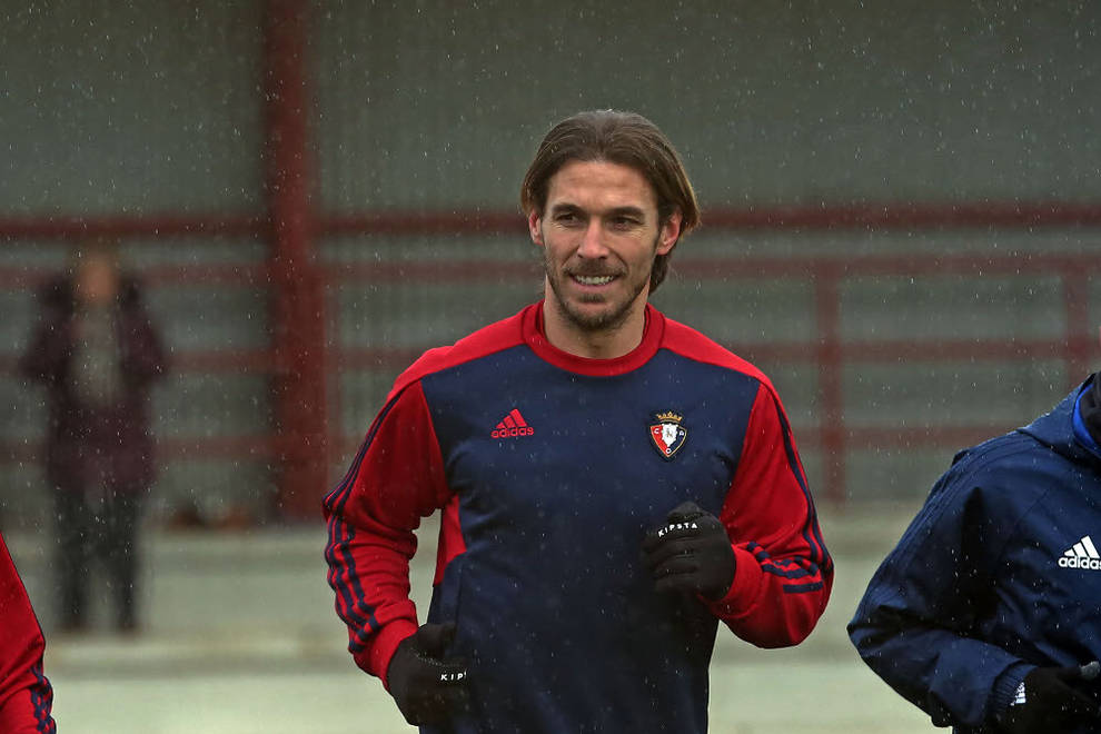 Xisco se queda fuera de la convocatoria | Noticias de Osasuna en Diario ...