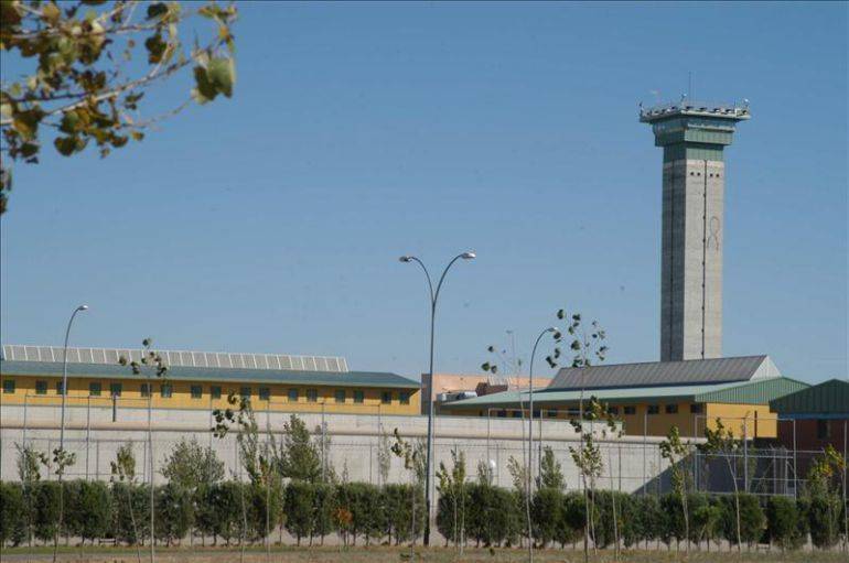 El exmilitar de La Manada llega a la cárcel de Topas para cumplir su ...